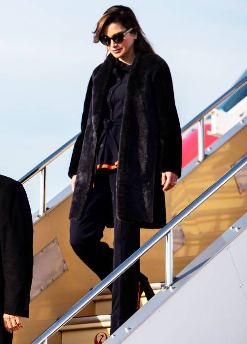 Queen Rania Wore Looks By Jordanian Designers In Japan | ewmoda